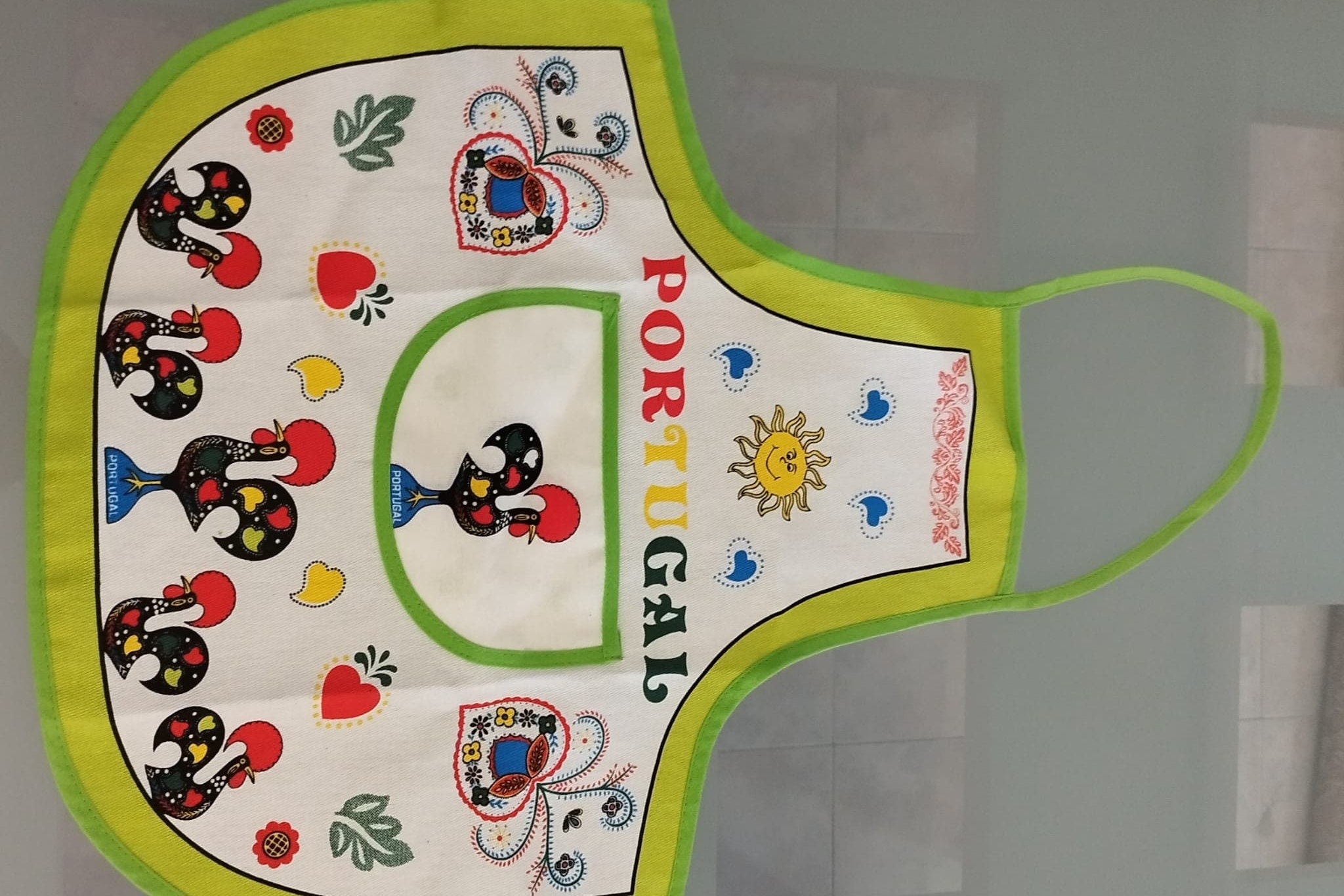 Apron - Traditional Portuguese "avental" - Colourful Designs ...