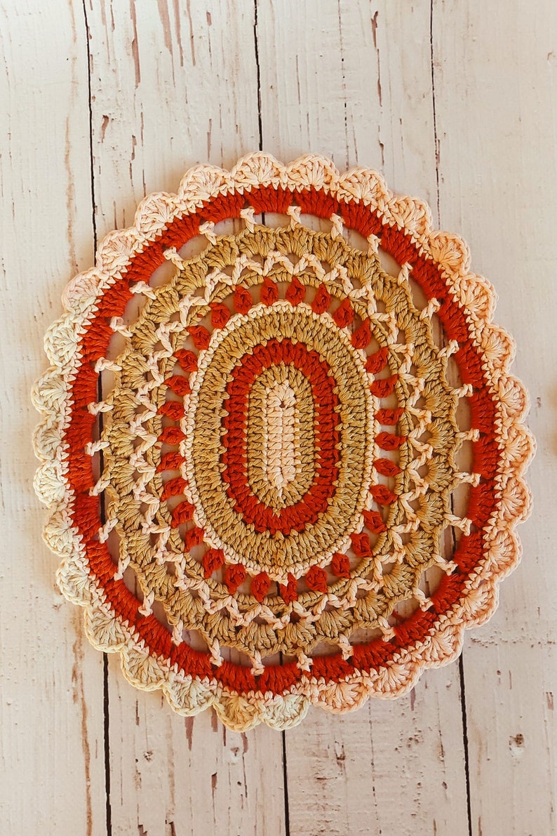 EASY CROCHET Oval Placemat Pattern - Knitted Designer for Pattern ...