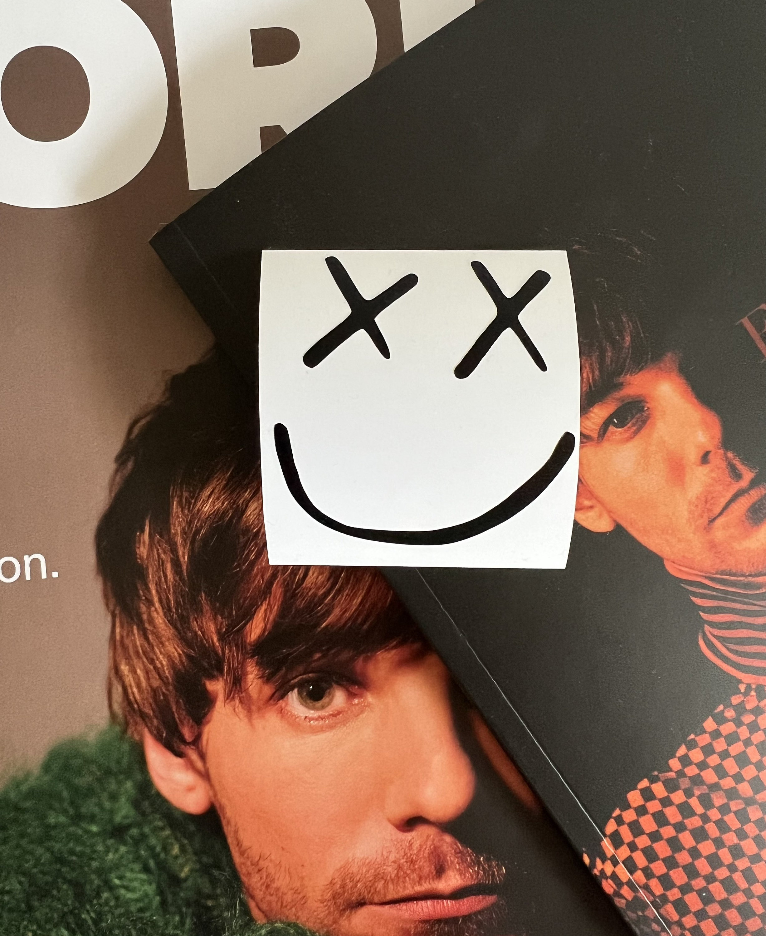 Louis Tomlinson Smiley Face Sticker - Etsy