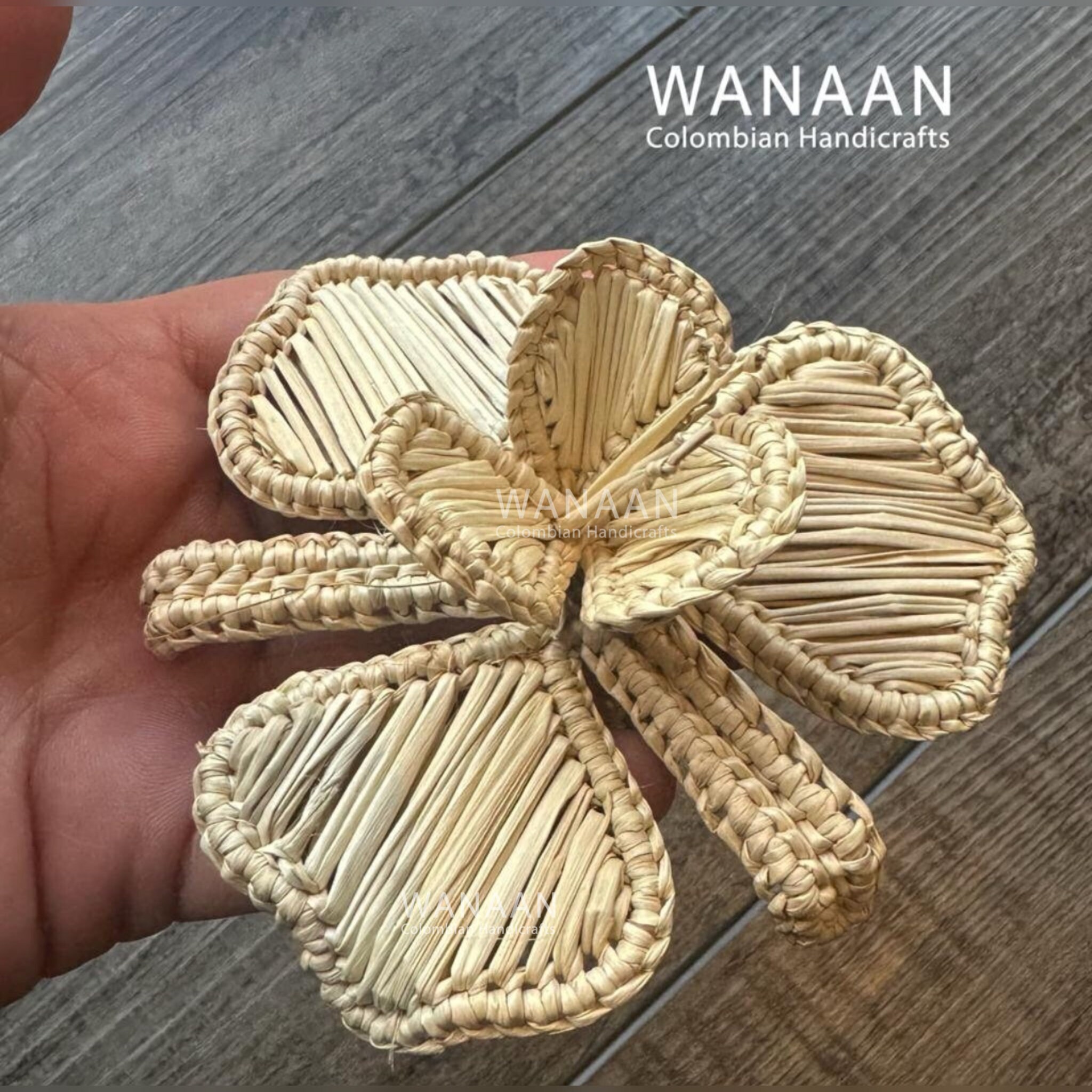Orchid Iraca Straw Napkin Ring, Colombian Artisan Table Décor, Tropical ...