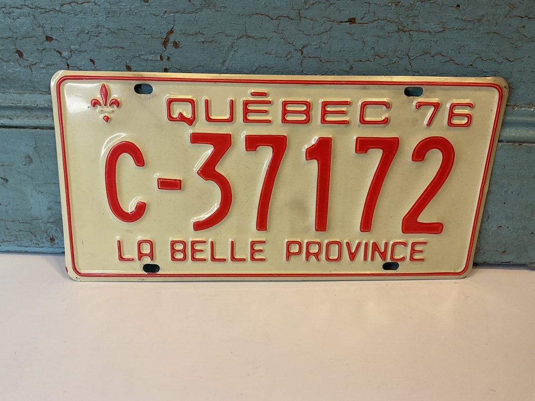 Vintage 1976 Québec License Plate for Tractor - Etsy
