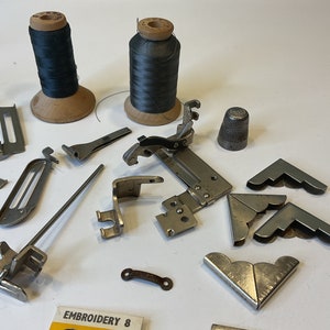 Vintage Singer Accessories With Needles 60 - Etsy