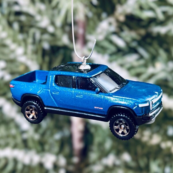 Rivian Gift - 60+ Gift Ideas for 2024