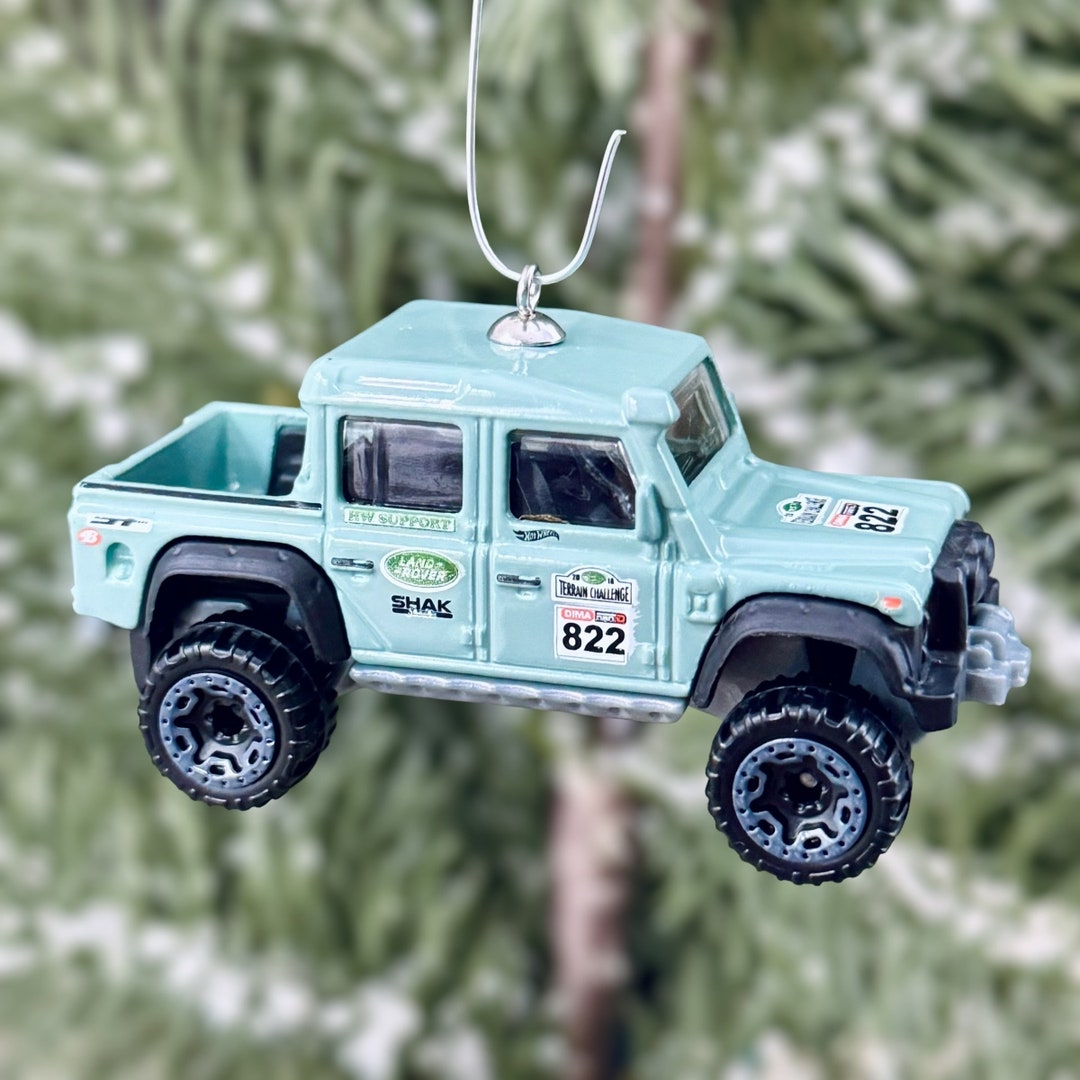 2015 Land Rover Defender Christmas Tree Ornament - Etsy