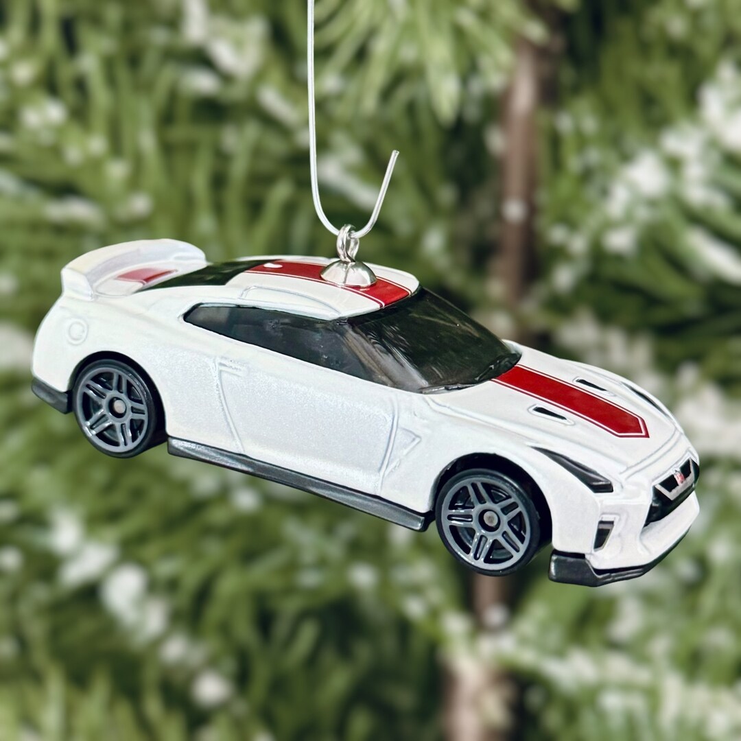 Nissan GTR R35 Christmas Tree Ornament - Etsy
