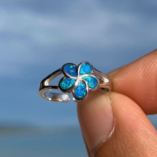 Opal Flower Ring - Etsy
