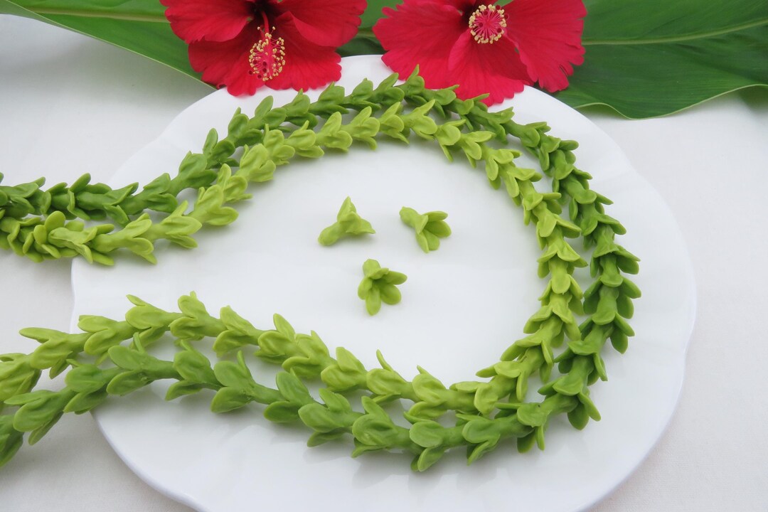 Light Green Pakalana Clay Flowers, Light Green Color, Handcrafted ...