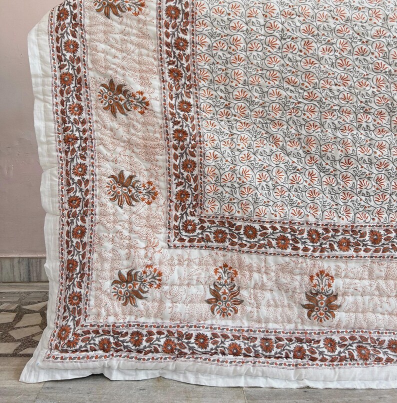 Anokhi Block Printed King Quilt, Reversible Floral Cotton Bedspread - Etsy