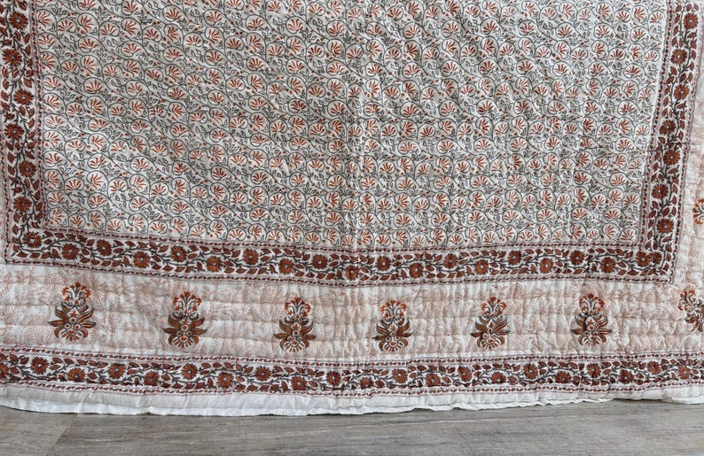 Anokhi Block Printed King Quilt, Reversible Floral Cotton Bedspread - Etsy