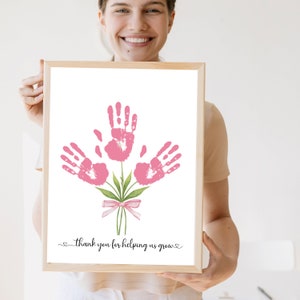 Grandma Handprint Art Printable - DIY Bouquet Flowers Keepsake Craft ...