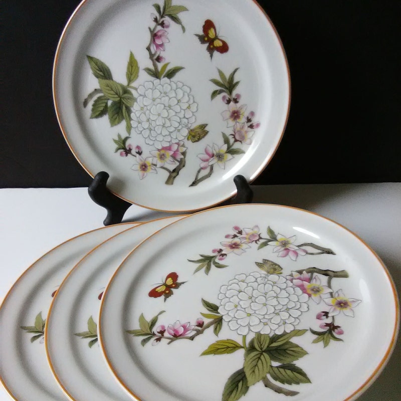 Vintage Japan Ceramic Plates - Etsy