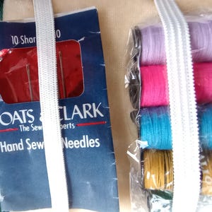 Sewing Kit Vintage Singer Fold-up Box Fabric Thread Scissors Needles ...