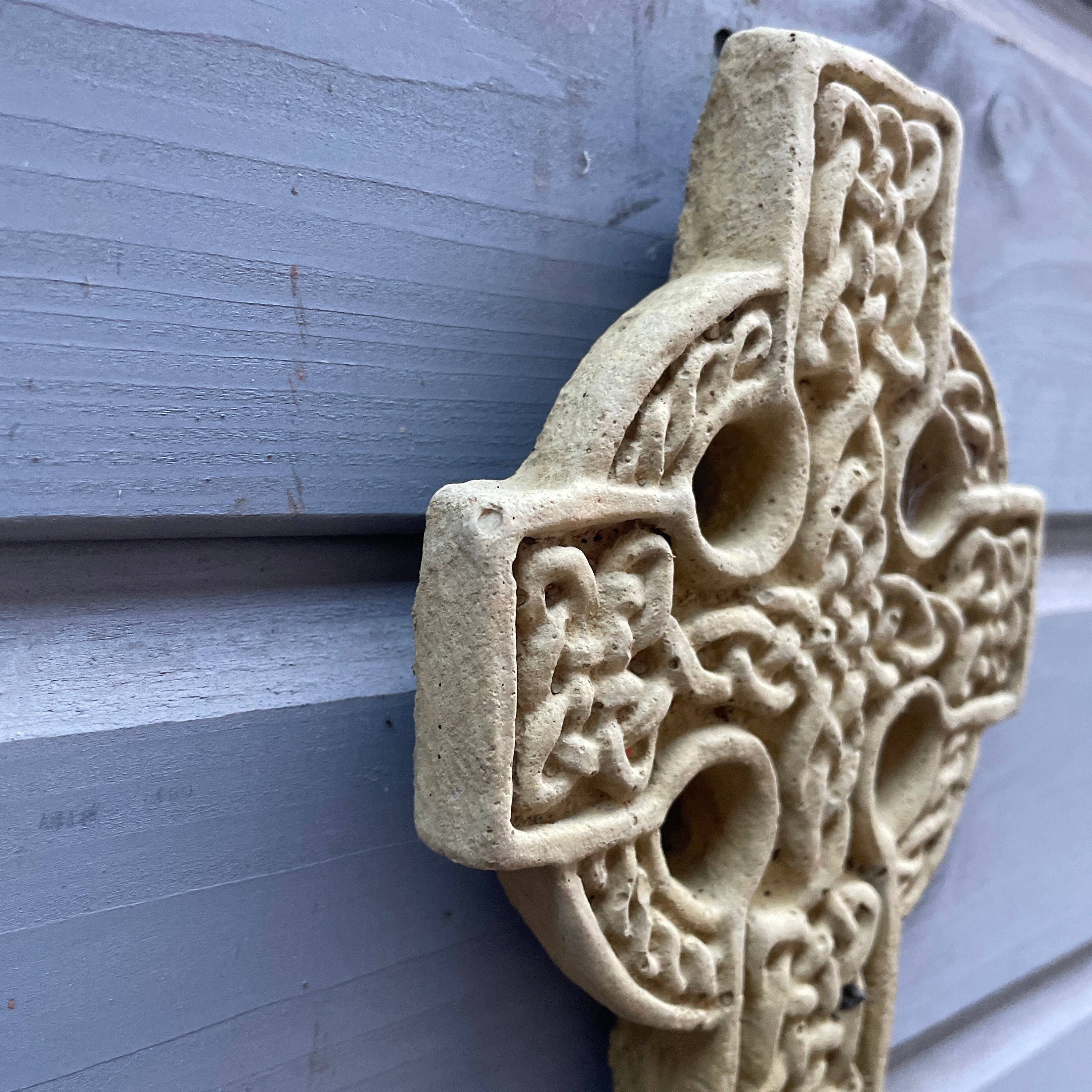 Plain Memento Mori / Medieval Style Sculpture / Gothic Celtic Cross ...