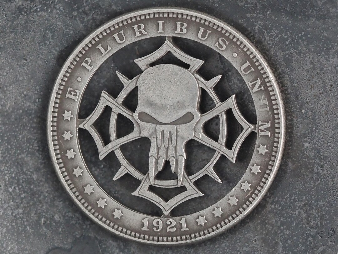 Cut Vampire Skull Sigil Morgan Hobo Coin - Memento Mori/vanitas/gothic ...