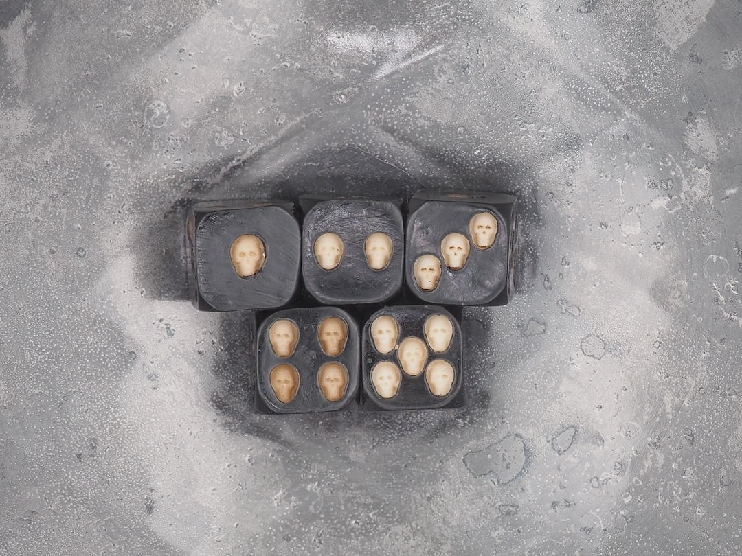 Skull Bone Colour Inset 5pcs D6 Dark Occult Dice Set-d&d Dungeons and ...