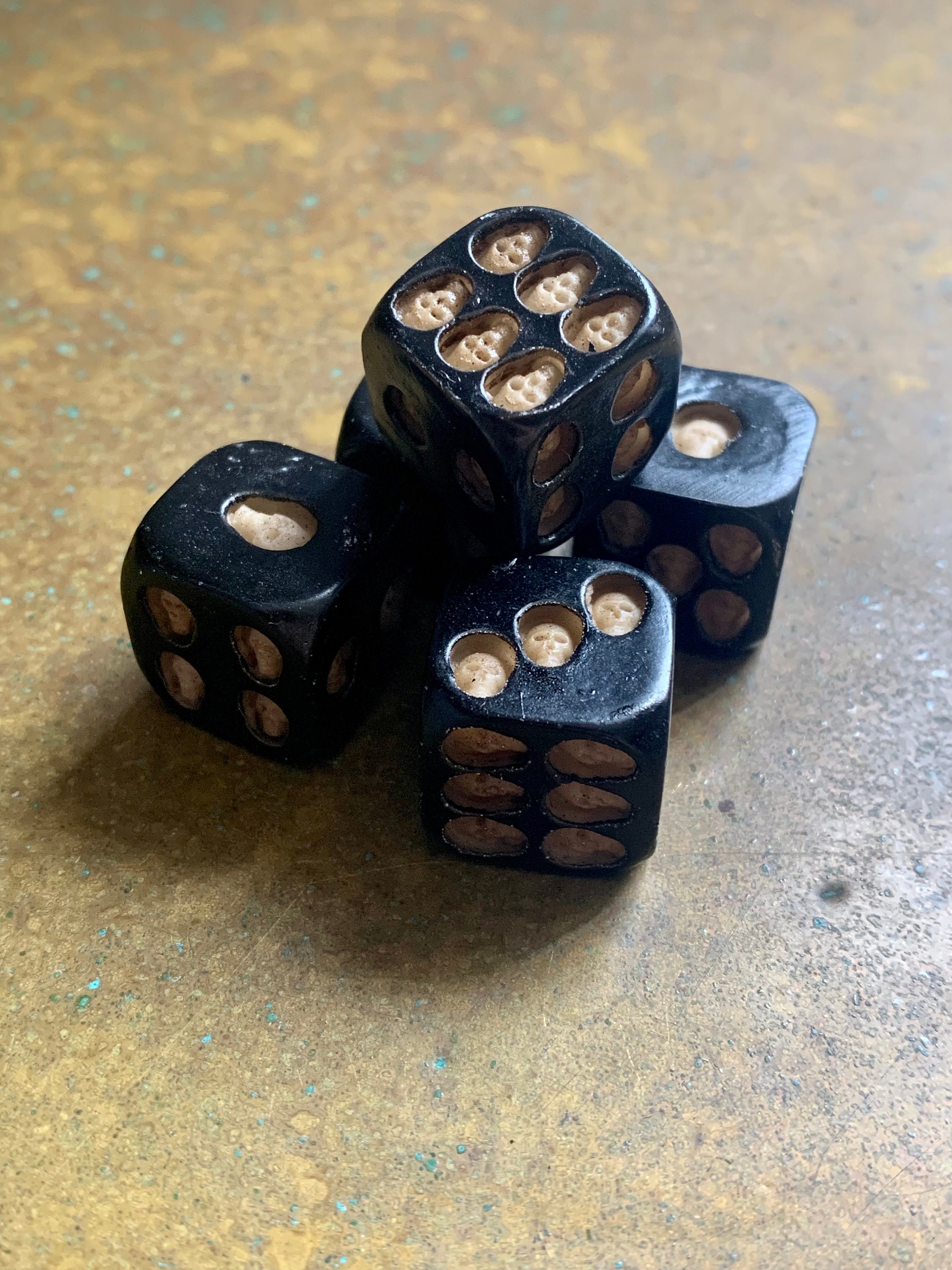 Skull Bone Colour Inset 5pcs D6 Dark Occult Dice Set-d&d - Etsy