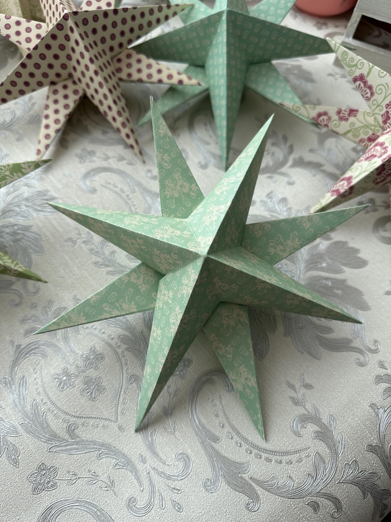 Paper Stars Hanging Christmas Decoration: 3D Origami Stars (21cm) - Etsy