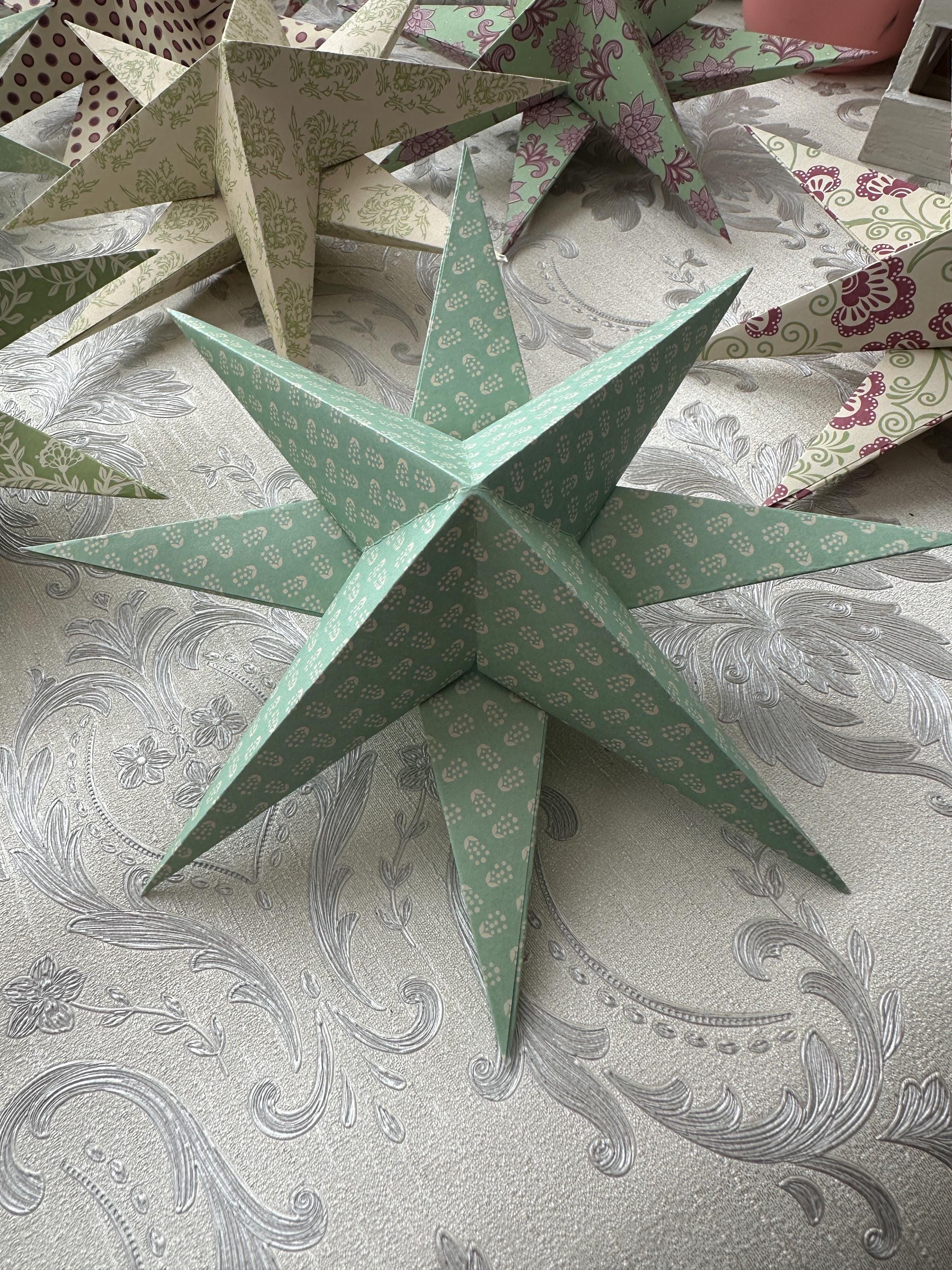 Paper Stars Hanging Christmas Decoration: 3D Origami Stars (21cm) - Etsy