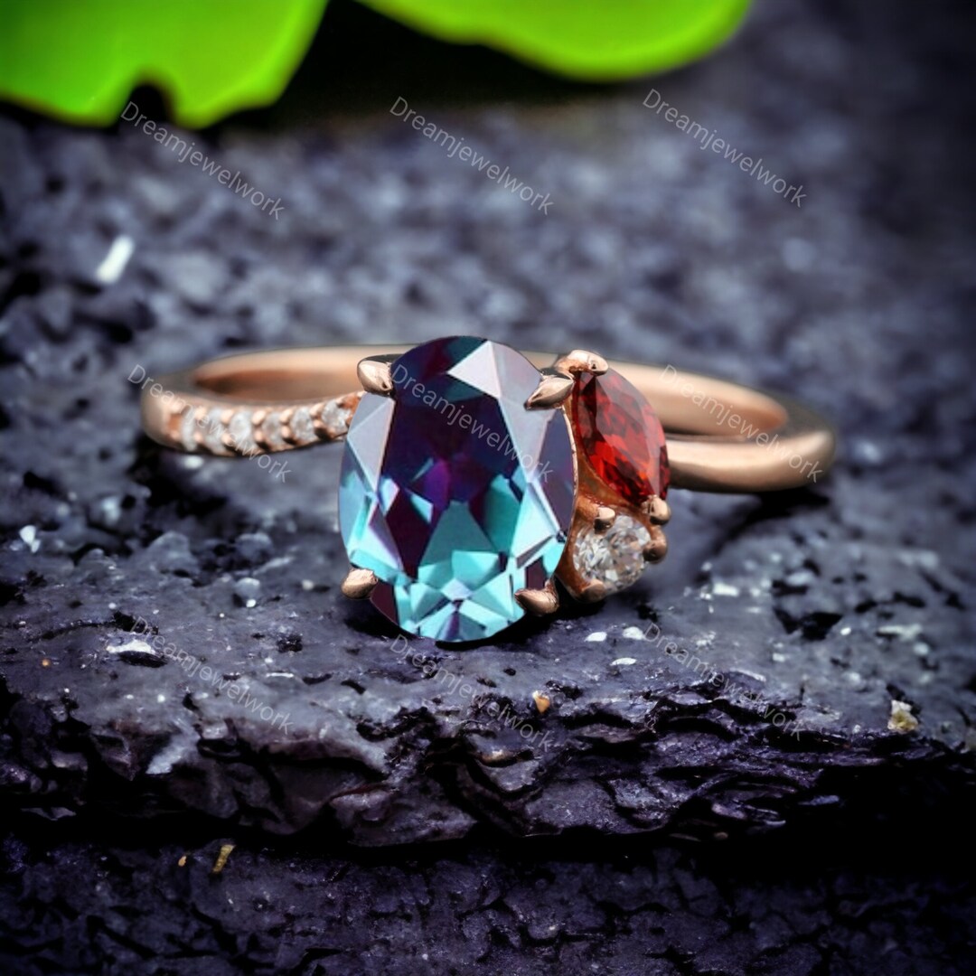 Unique Alexandrite Wedding Ring Color Change Gemstone Engagement Ring ...