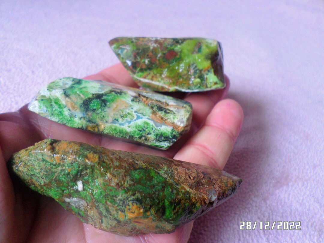 Gaspeite Gemstone Rough Pieces - Etsy