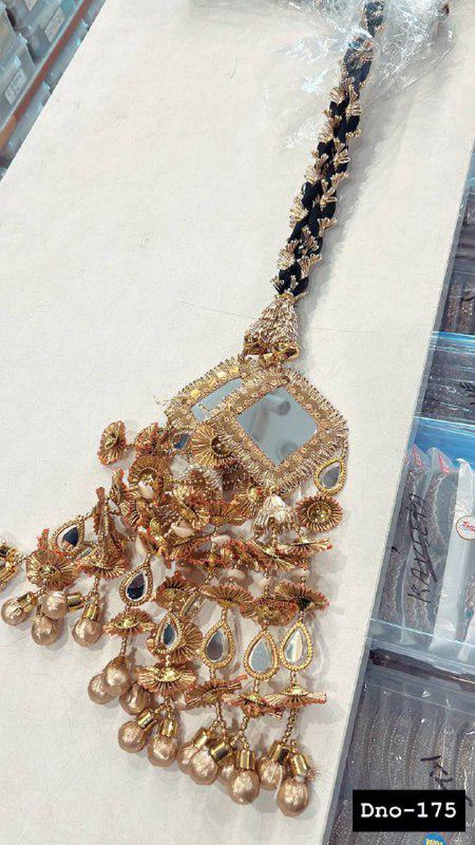 Punjabi Mirror Parandi / Paranda for Wedding / Mirror Parandi / Golden ...