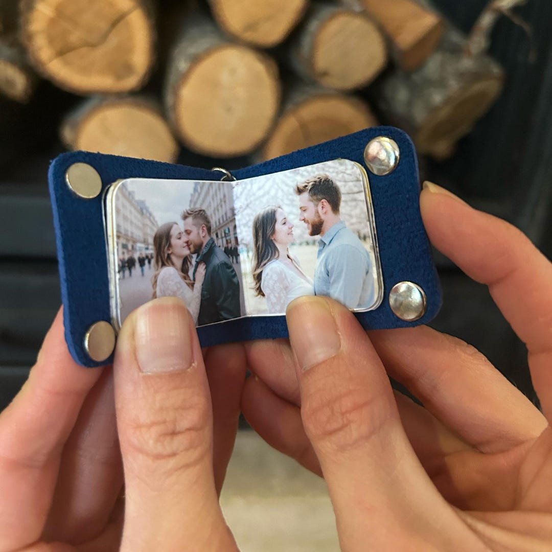Personalized 10-photo Keychain, Custom Gift for Loved Ones, Capture ...