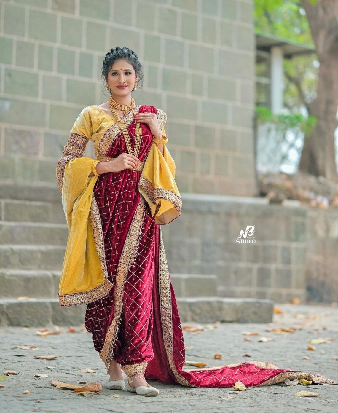 Ready to Wear Red Saree for Bridal in Velvet Fabric With Long Pallu and ...