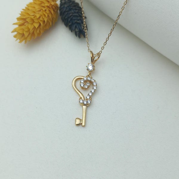 Heart Key Pendant - Etsy