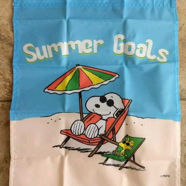 Peanuts Flags - Etsy