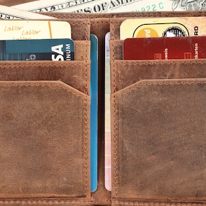 Deer Wallet: Full Grain Leather Trifold Men's Wallet With RFID Blocking ...