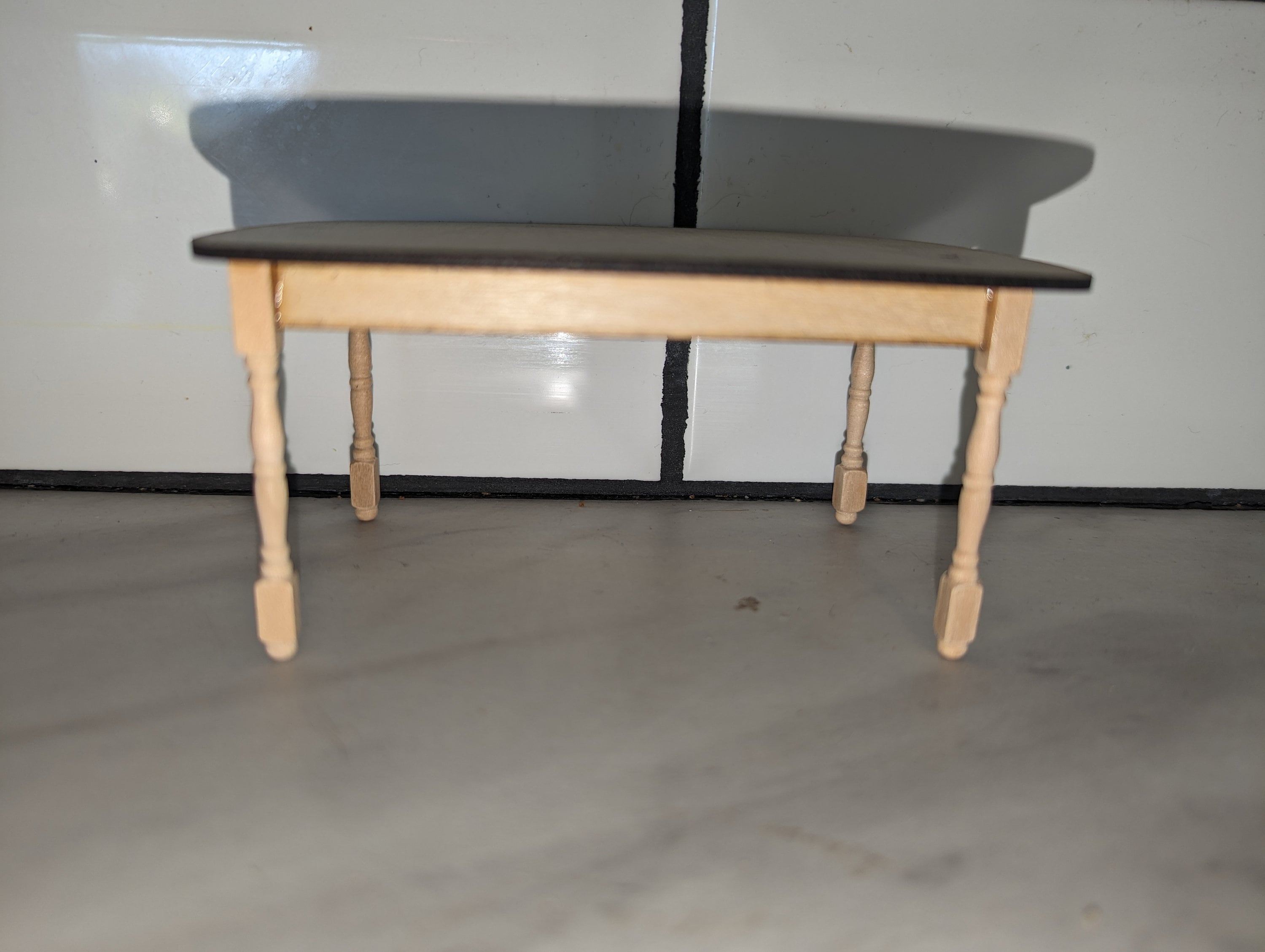 1:12 Scale Dolls House Table Kit - Etsy