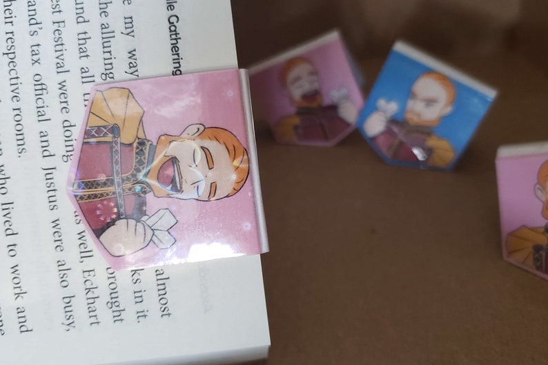 Holographic Ascendance of a Bookworm Magnetic Bookmarks: Bonifatius Set of 6 and 12 - Etsy