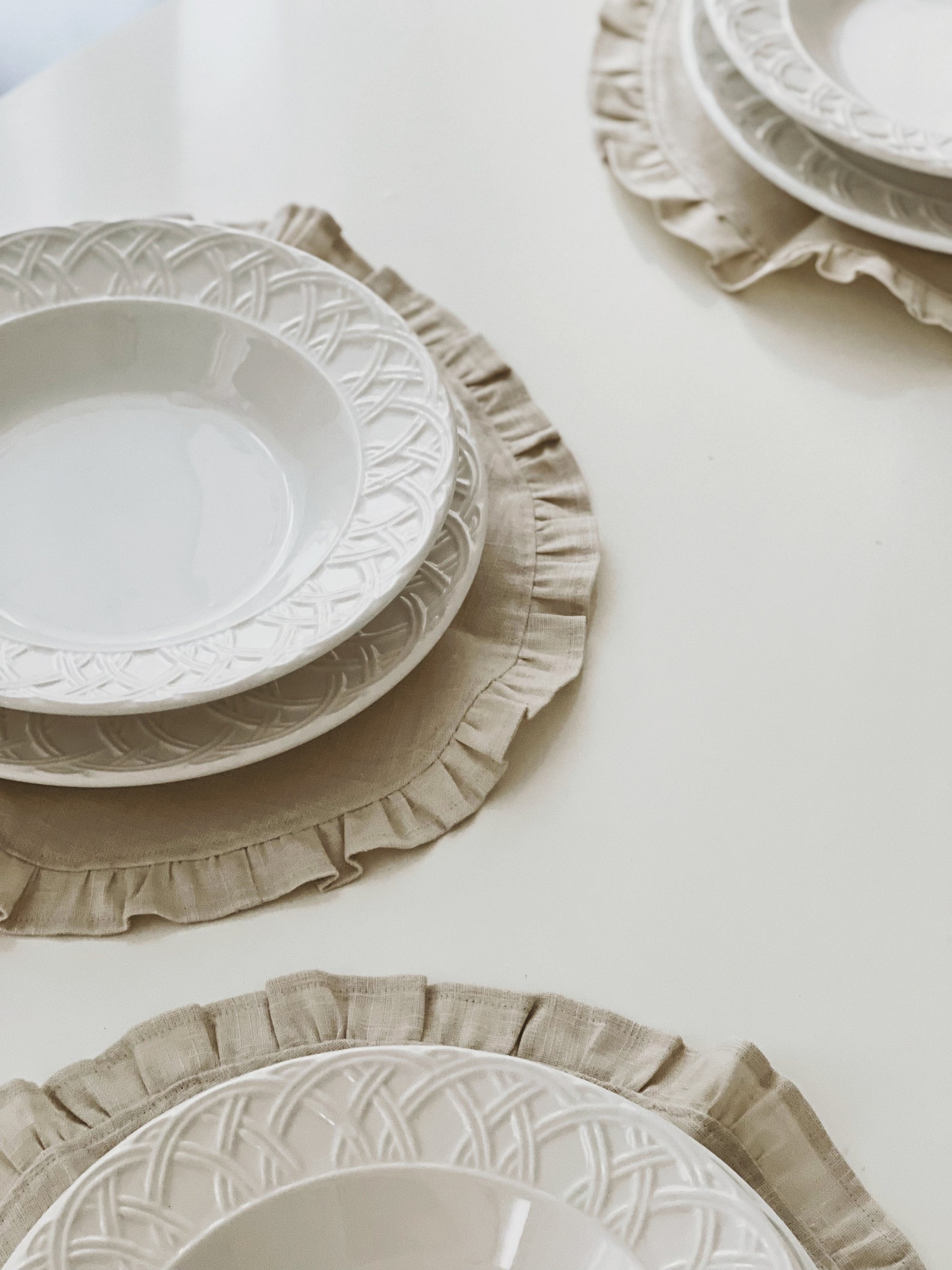 100% Linen Round Table Napkins - Table Mats - Etsy