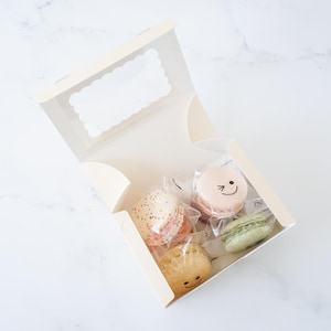 Ivory Cookie Box With Window - 2 Sizes | Pack of 5 | Macaron Boxes ...