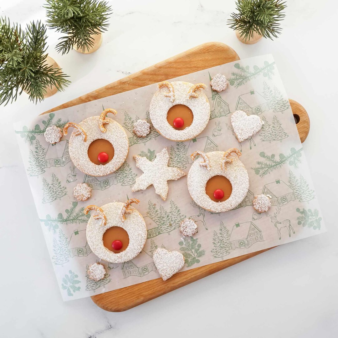 Winter Village Printed Deli Paper | 25/50 Sheets | 35 Cm X 24 Cm ...