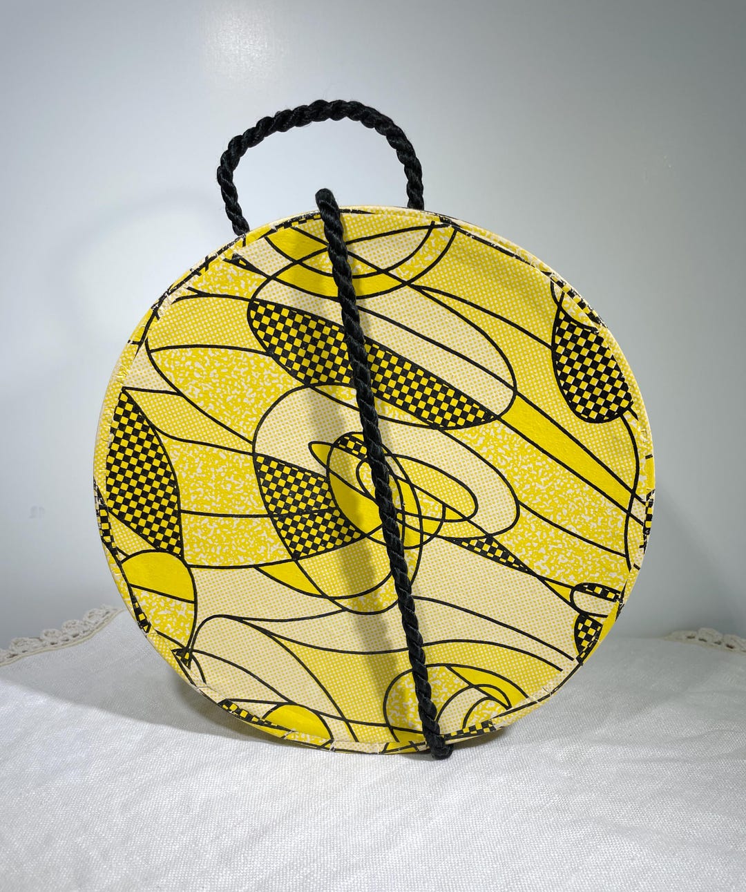 Vintage 20s Style Art Deco Small Hat Box 7-1/2