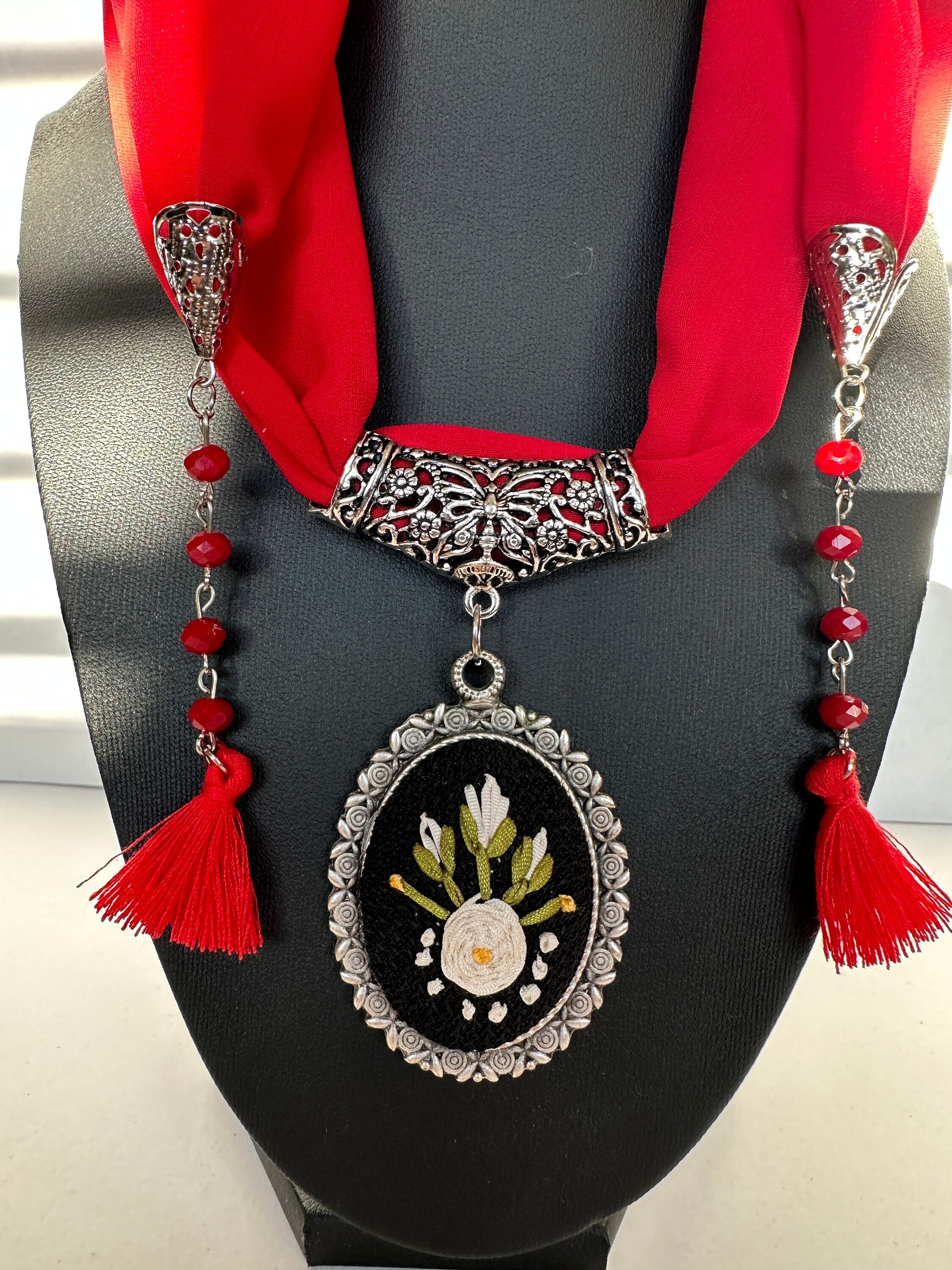100% Handmade Embroidered Fular Necklace With Silver Plated Pendent ...