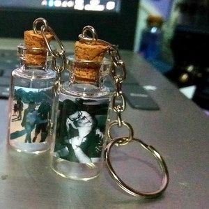 Customized Photo in a Mini Glass Bottle Keychain - Etsy