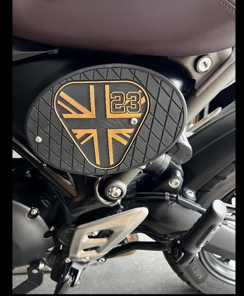 Triumph Scrambler 400 X Custom Side Panel – Custom Motorcycle Side ...