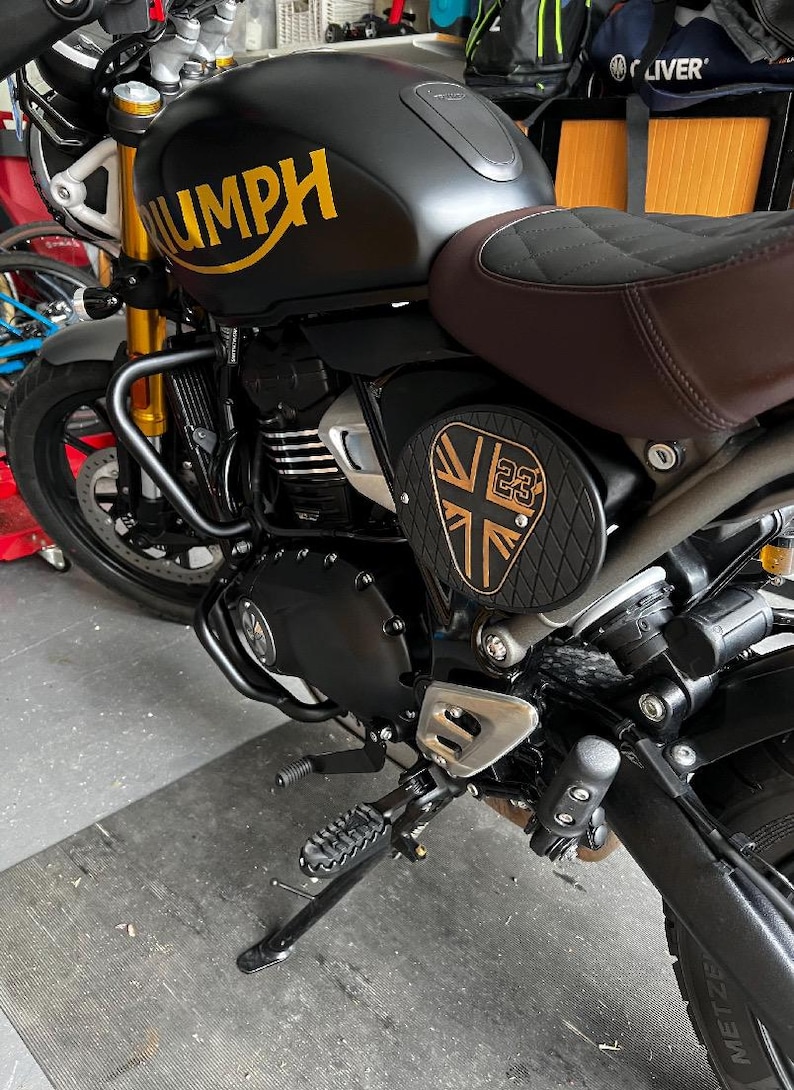 Triumph Scrambler 400 X Custom Side Panel – Custom Motorcycle Side ...
