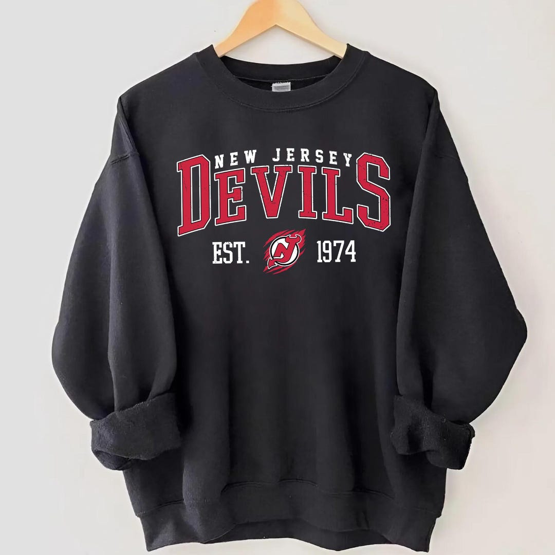 Vintage New Jersey Devil Sweatshirt \ T-shirt, New Jersey Devil Sweater ...