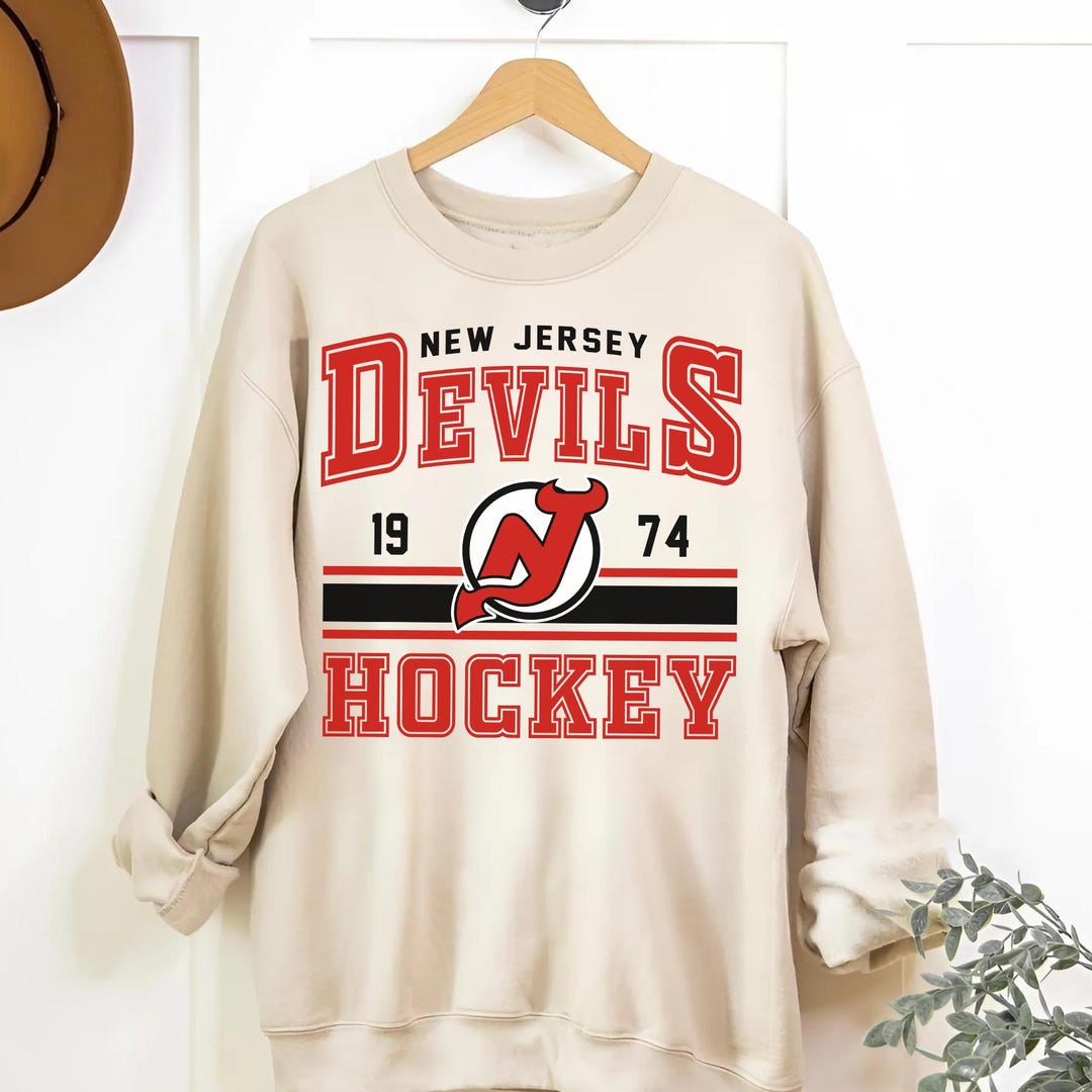 Vintage New Jersey Devil Sweatshirt \ T-shirt, New Jersey Devil Sweater ...