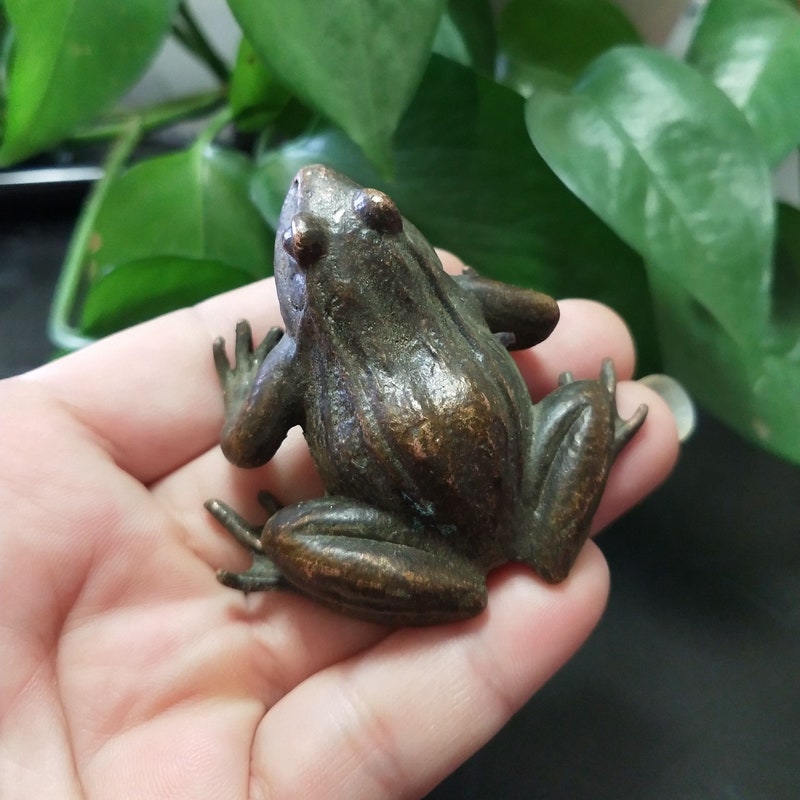 Frog Sculpture Gem - Etsy