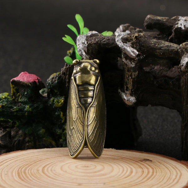 Cicada Brooch - Etsy