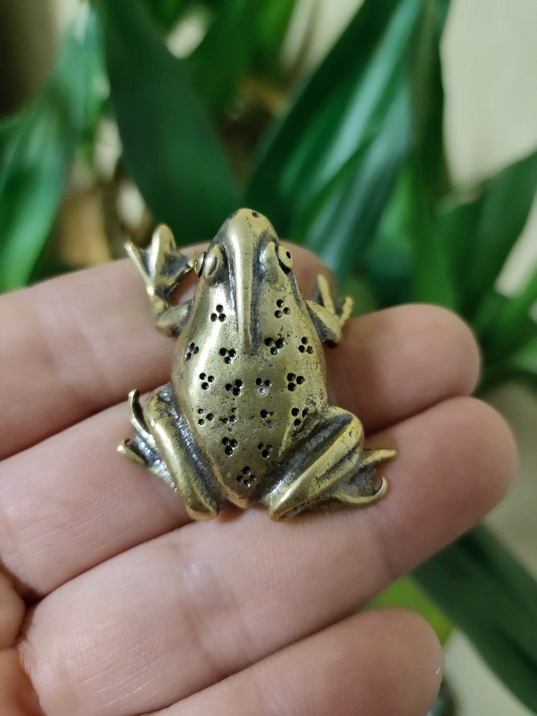 Get 2 Pieces Pure Copper Frog Sculpture/home Desktop Art Decoration - Etsy