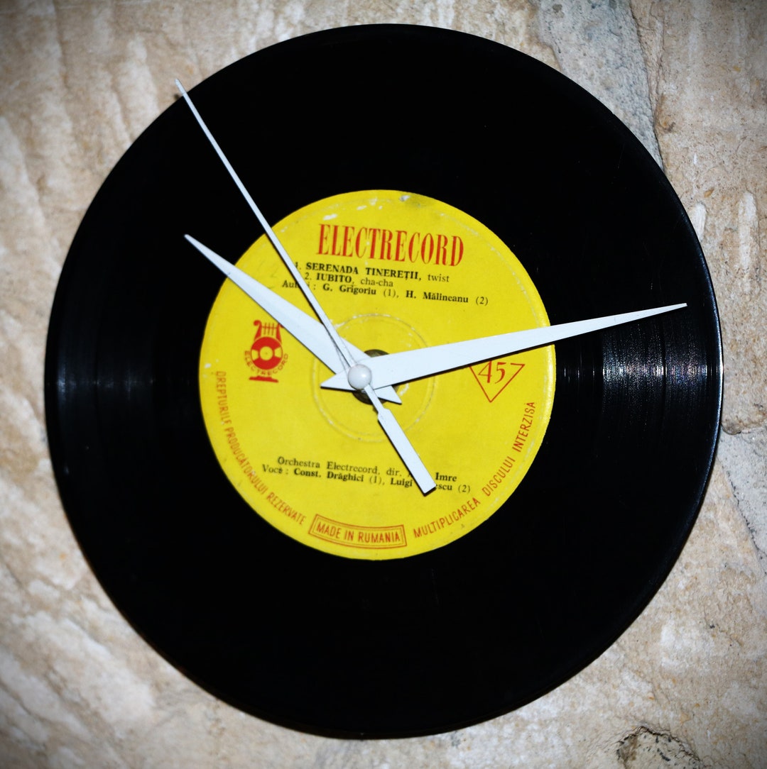 Wall Clock Record Vinyl 45rpm Old Year 1972 ELECTRECORD Made in Romania ...