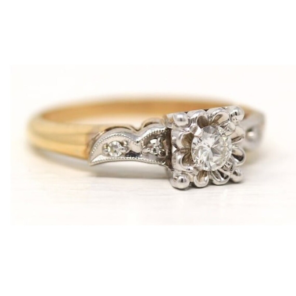1940s Antique Art Deco 1/2 Ct Round Cut Diamond Moissanite Engagement ...