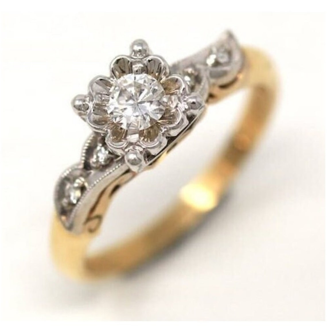 1940s Antique Art Deco 1/2 Ct Round Cut Diamond Moissanite Engagement ...