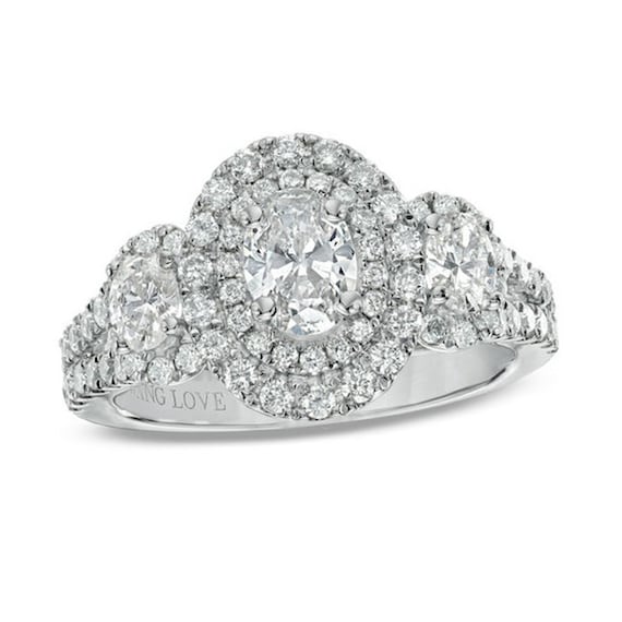 Vera Wang Love Collection Oval Diamond Three stone Engagement Ring in Sterling Silver Breathtaking Ring Vintage Style Halo Ring Channel Ring Etsy Canada