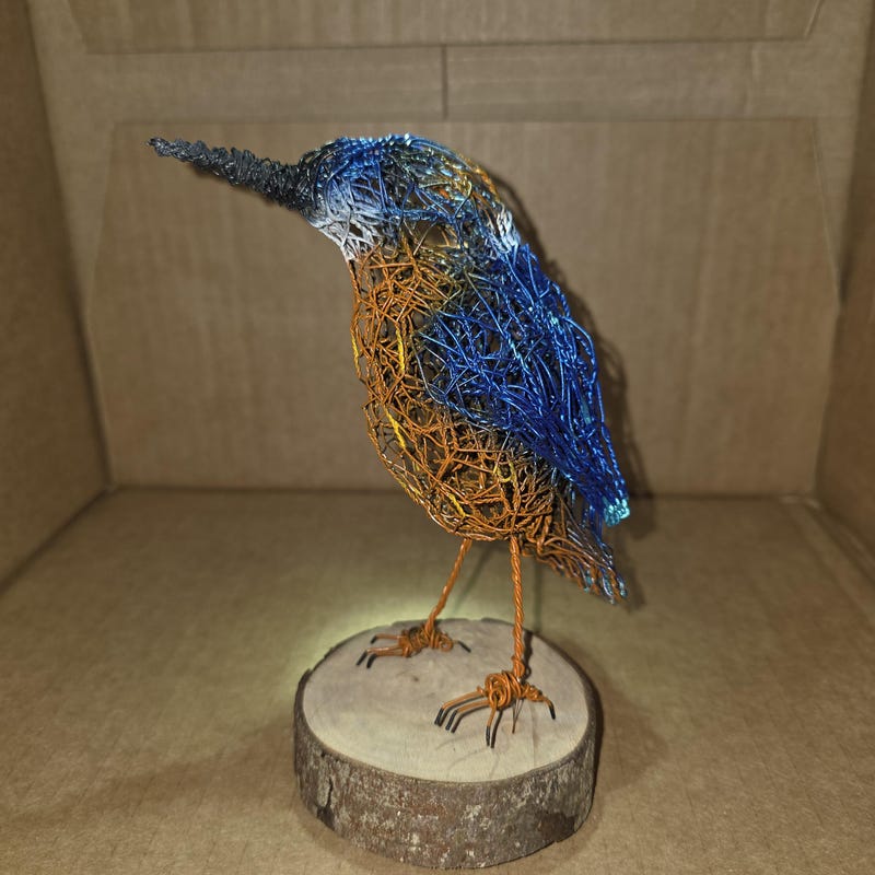 Wire Bird Sculpture - Etsy UK